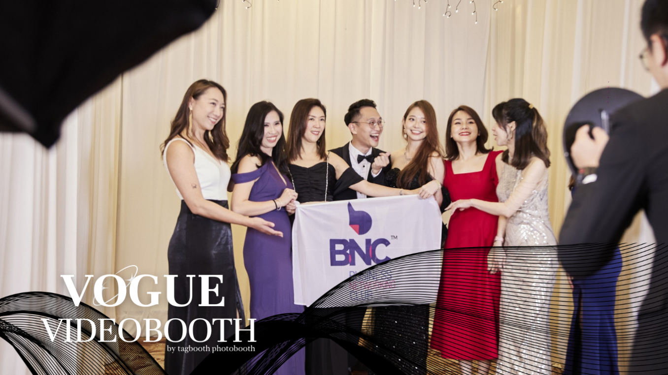 Vogue Videobooth: Where Elegance Meets Entertainment | TagBooth ...